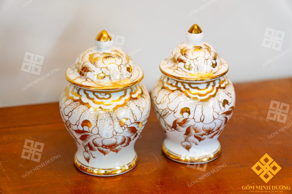 CHÓE THỜ BÁT TRÀNG VẼ VÀNG - Gốm Bát Tràng